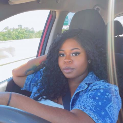 shai1025 - Professional Cuddler & Snuggle Buddy With Cuddle Companions